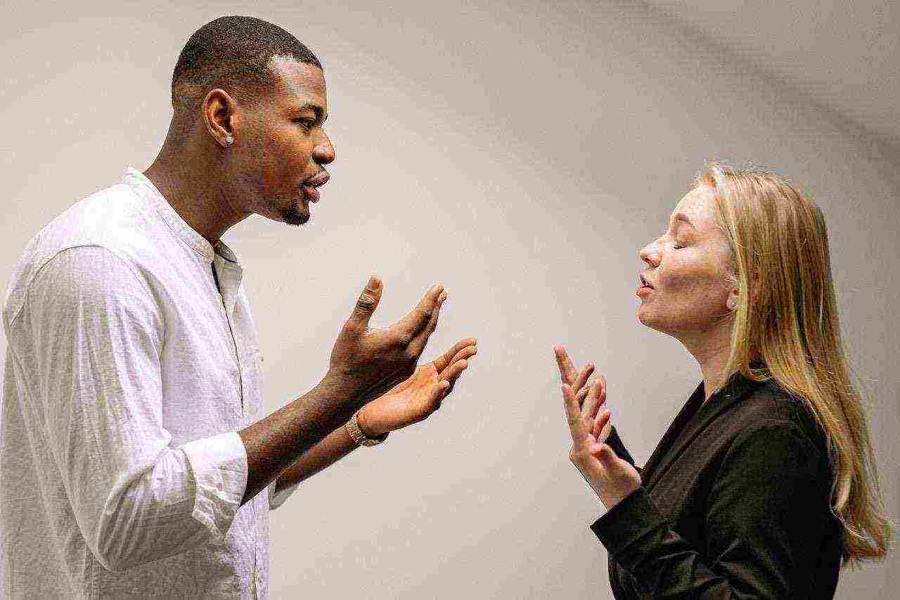 10 Signs You Married the Wrong Person - Attraction Diary