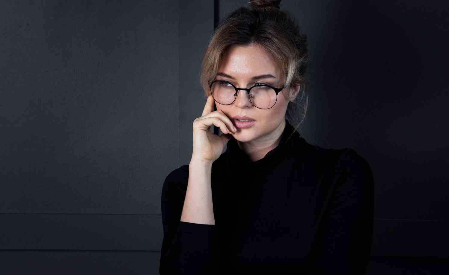 7 Reasons Why Some People Are So Nonchalant - Attraction Diary