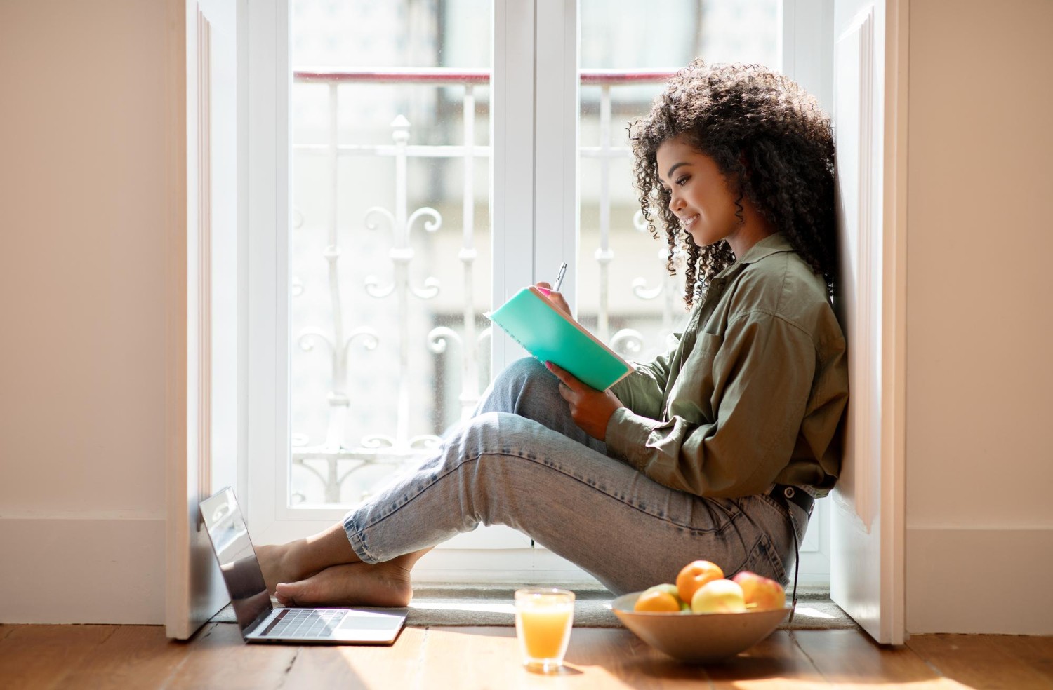 “The New Me Challenge”: 30 Days to Transform Your Life - Attraction Diary